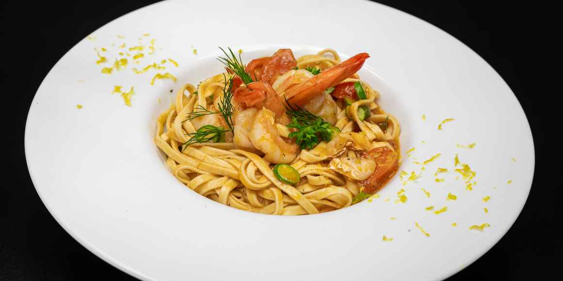 Simo's Kitchen: 50% off the first table of the night with First Table