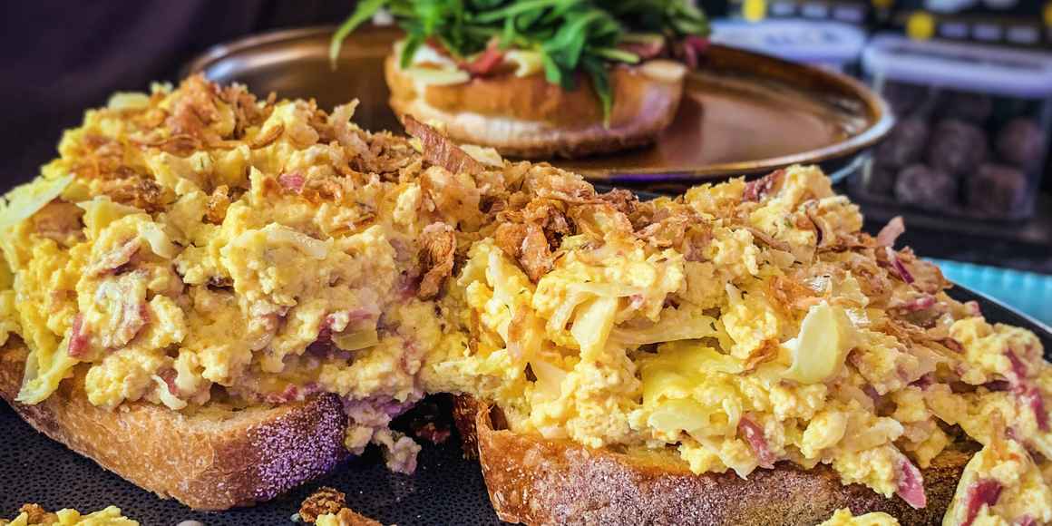 Incognito Cafe: 50% off breakfast and lunch with First Table
