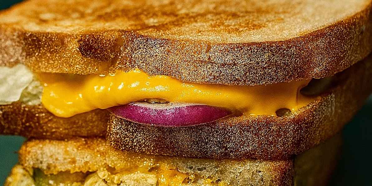 Hale Burgers: 50% off the first table of the night with First Table