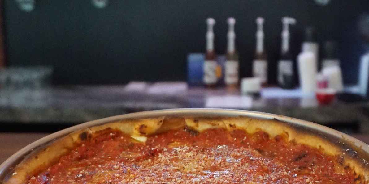 Hello Chicago: 50% off the first table of the night with First Table