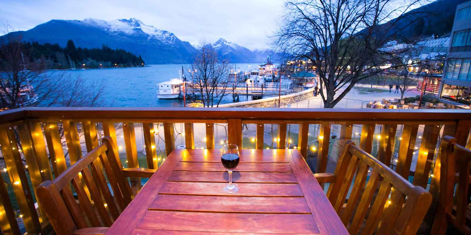 Póg Mahone's Irish Pub: 50% off the first table of the night with First ...