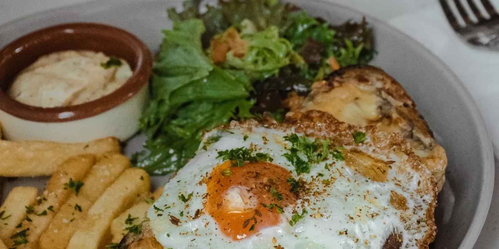 Ambler Cafe & Bistro: 50% off the first table of the night with First Table