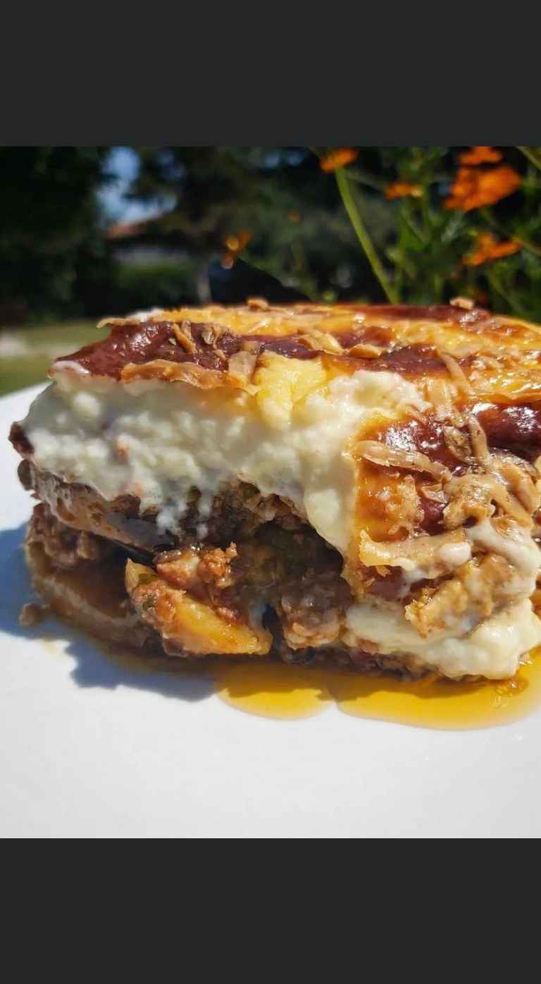 Spartan Greek Cafe and Restaurant: 50% off the first table of the night ...