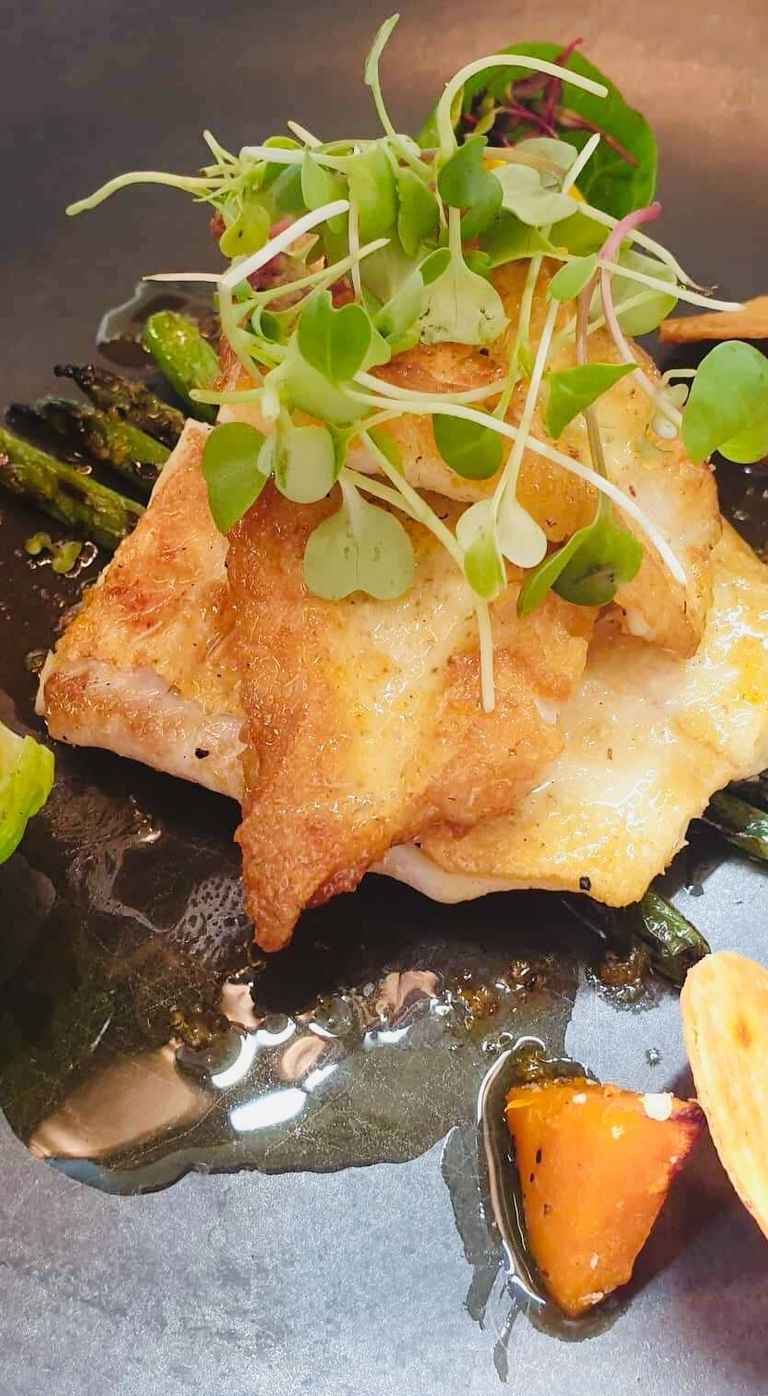 The Curve Restaurant and Bar: Book any time at everyday prices