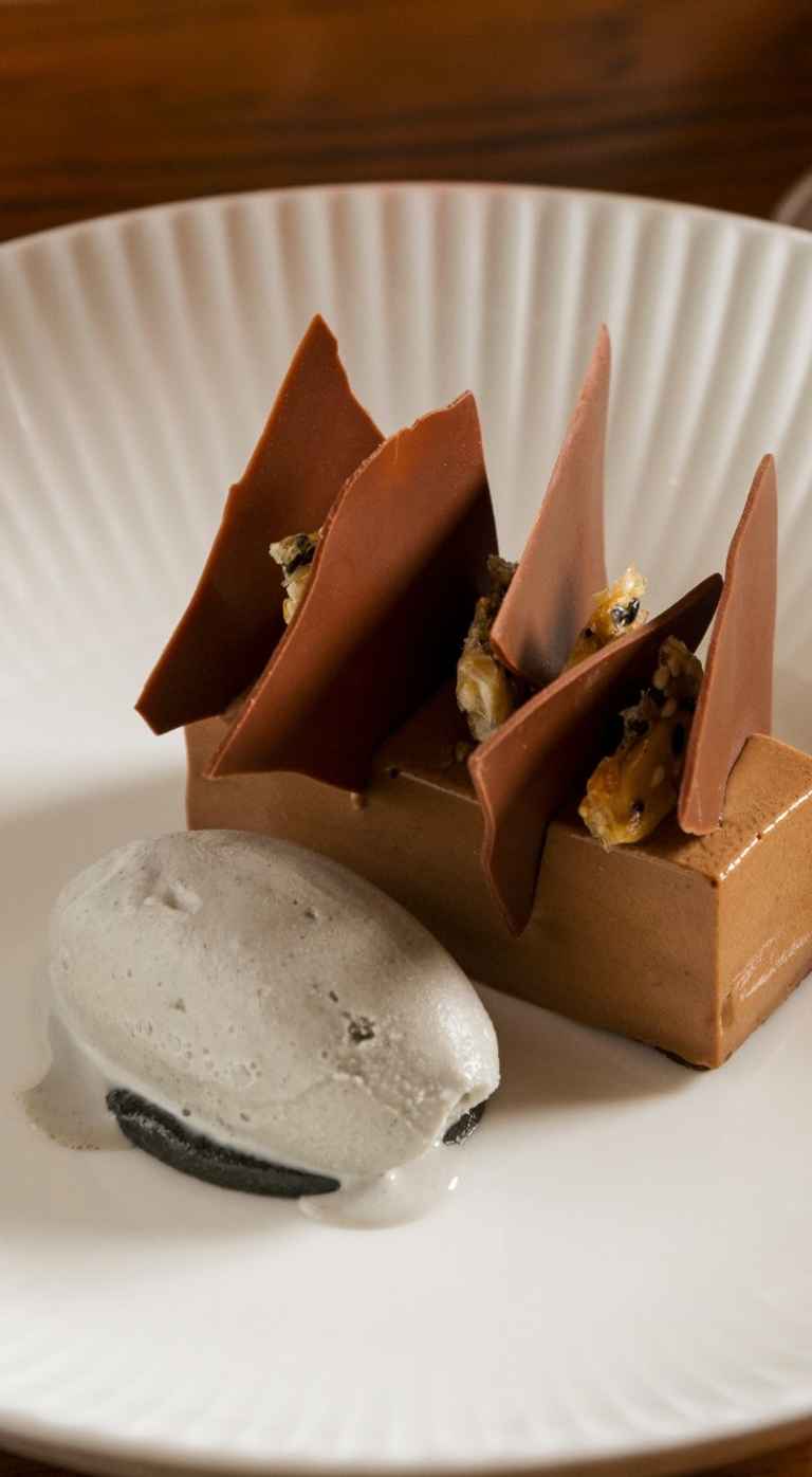 Cora Restaurant and Bar: Book any time at everyday prices
