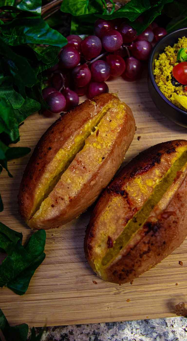 Minos Pizza: 50% off the first table of the night with First Table