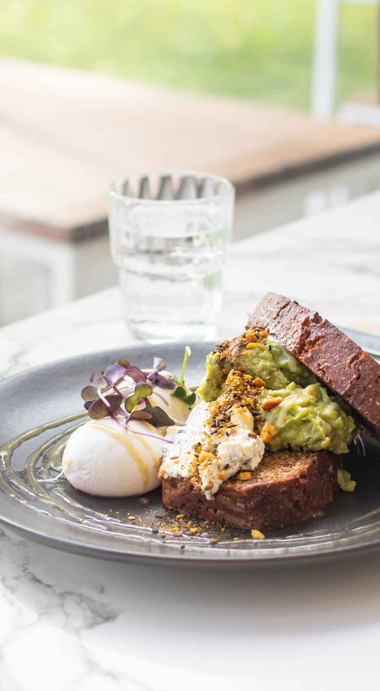 Snö Cafe: Book any time at everyday prices