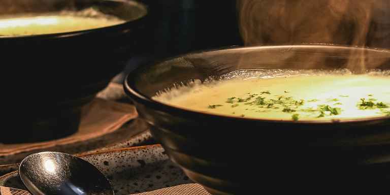 Iguana Street Bar & Restaurant: 50% off the first table of the night ...