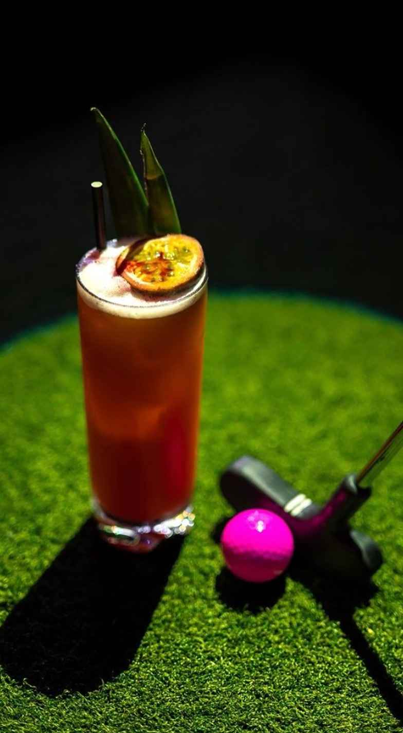 Golf Fang: 50% off the first table of the night with First Table