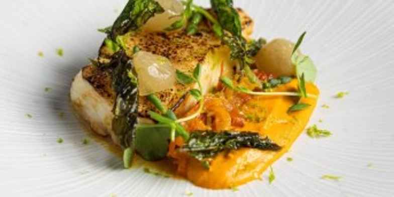 Quoi Dining: 50% off the first table of the night with First Table