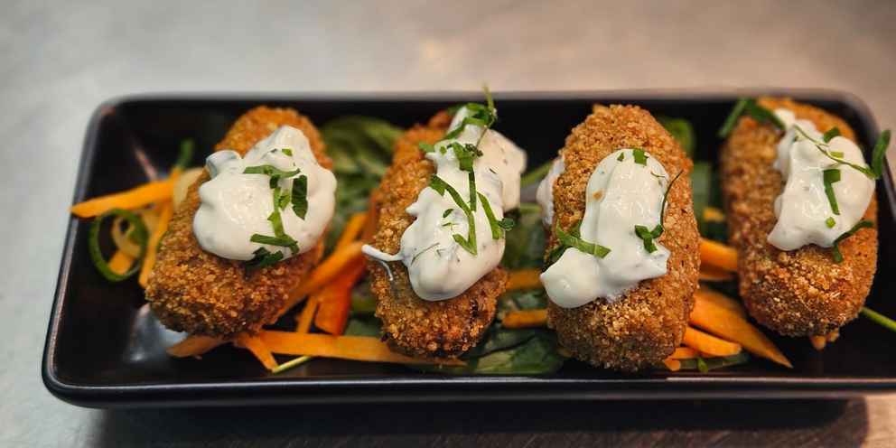 Number Six Bar and Bistro: Book any time at everyday prices